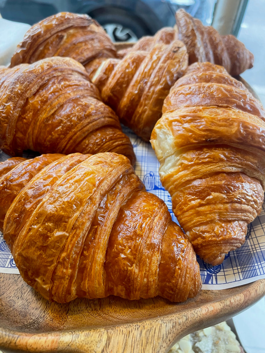 Croissant – Green & Lovely
